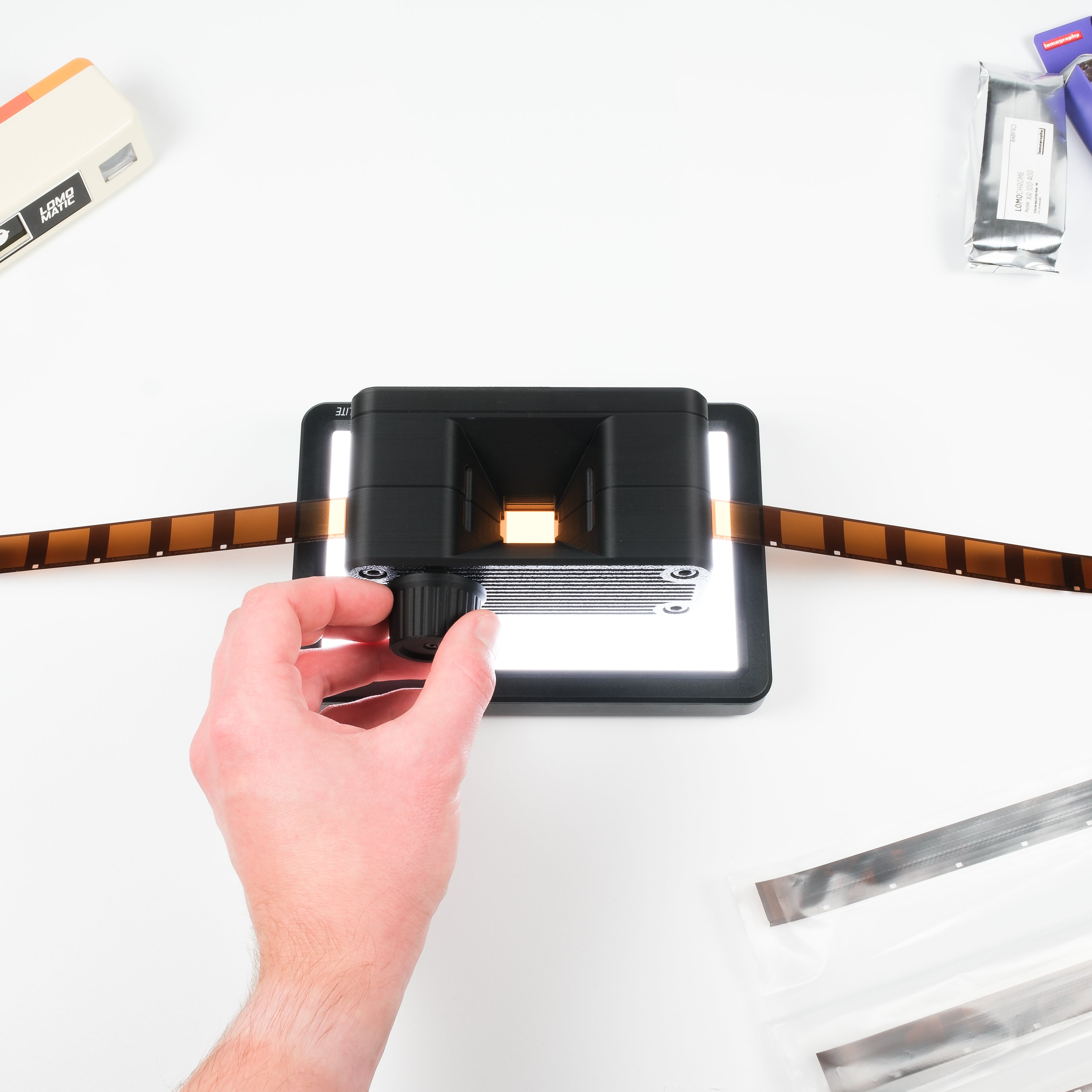 Professional DSLR and mirrorless film scanning holders and accessories ...